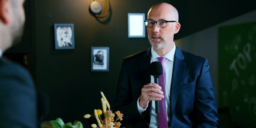 Frank Becker von der MEAG: „Kein Asset Manager kann alle Assetklassen ...